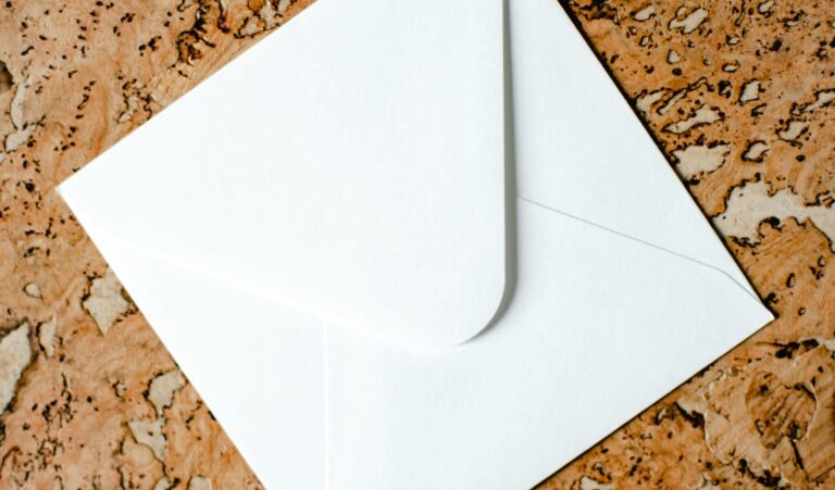 Envelope Size Guide - Find Post Office
