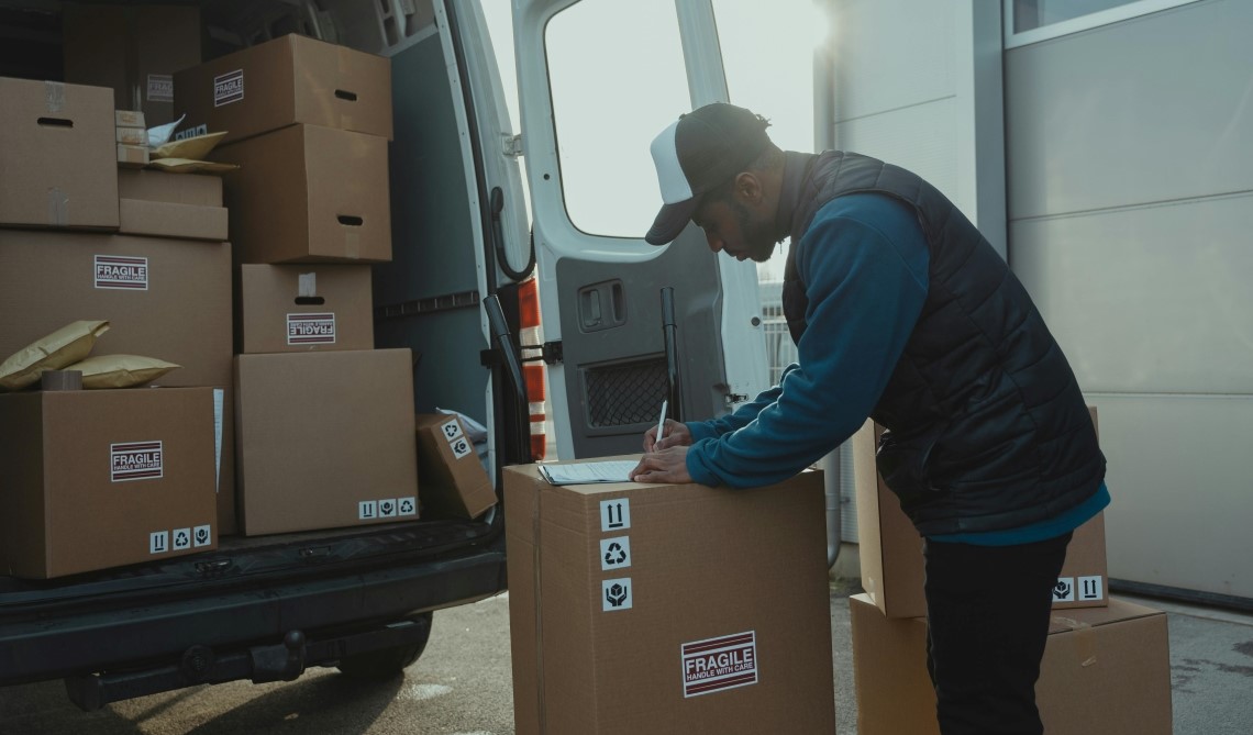 FedEx Updated Delivery Pending - Find Post Office